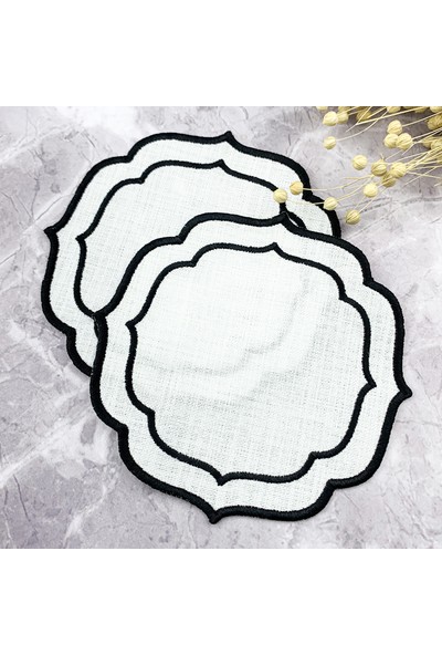 Weare2 Siyah Renkli Çift Sargı Nakışlı 2'li Kokteyl Peçetesi Weare2 Siyah Renkli Çift Sargı Nakışlı 2'li Kokteyl Peçetesi