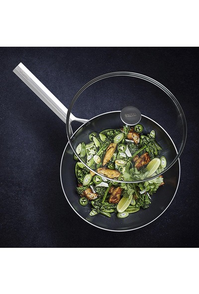 Greenpan CC003232-001 Royal Van Kempen & Begeer 28 cm Fırına Girebilen Seramik Kaplama Cam Kapalı Çelik Wok Tava Greenpan CC003232-001 Royal Van Kempen & Begeer 28 cm Fırına Girebilen Seramik Kaplama Cam Kapalı Çelik Wok Tava