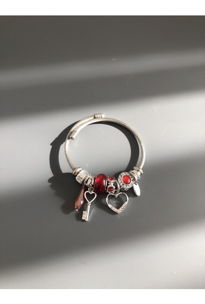 Charm Bileklik Kırmızı Taşlı