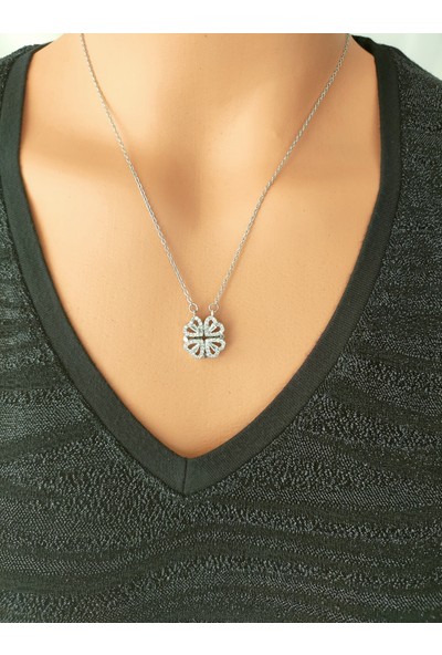 Madame Accessoire Madameaccessoire Açılıp Kapanabilen 4 Yapraklı Yonca Kolye