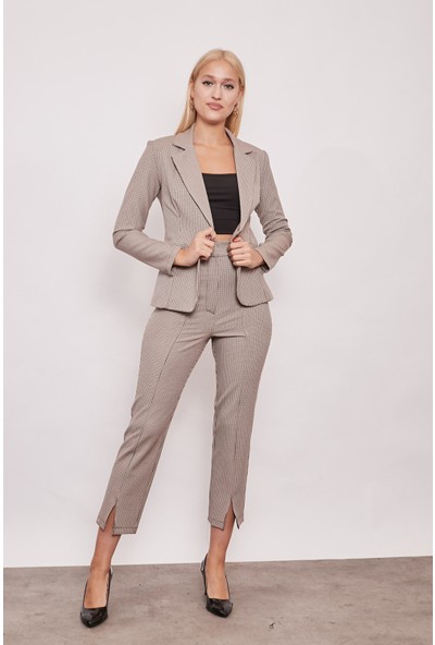 Yakalı Süs Cepli Uzun Kol Ofis Kumaş Blazer Ceket-Bej Kazayağı