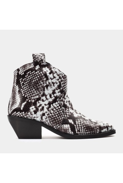 Hotiç Hakiki Deri Beyaz Kadın Düz Bot