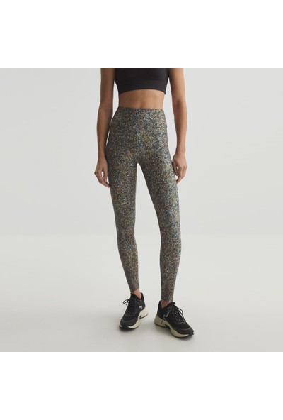 Nort Tailor Desenli Bilek Boy Toparlayıcı Terletmeyen Güneş Korumalı Kadın Tayt Nort Tailor Desenli Bilek Boy Toparlayıcı Terletmeyen Güneş Korumalı Kadın Tayt