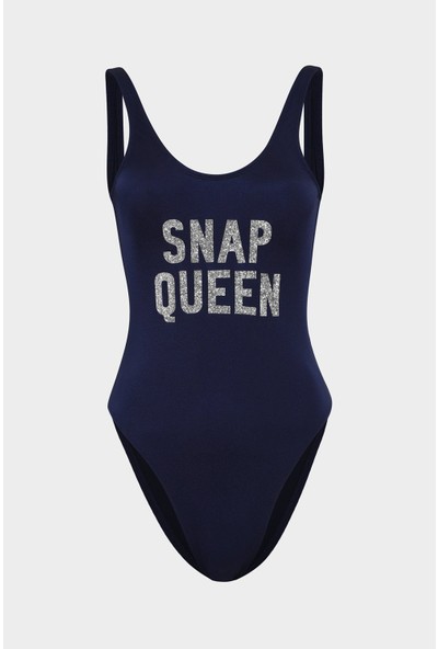 Açelya Okcu Snap Queen Sloganlı Push Up Mayo Açelya Okcu Snap Queen Sloganlı Push Up Mayo