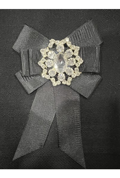 Siyah Fashion Siyah Kurdelalı Taşlı Yaka Broş