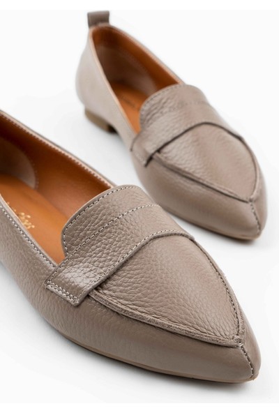 Nişantaşı Shoes Toleda Ten Deri Sivri Burun Kadın Babet