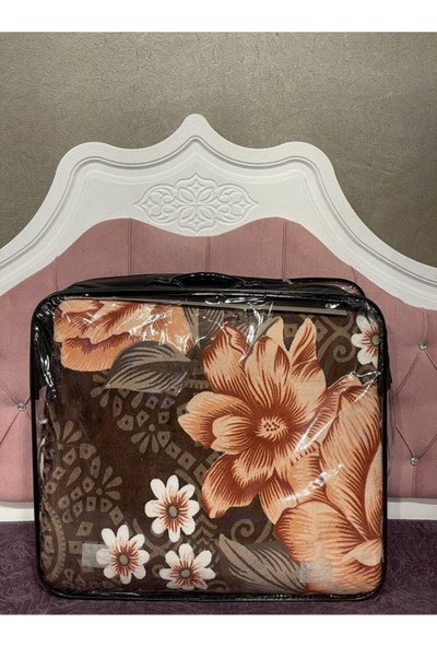 Armada Gold 2 Katlı Battaniye Irem Kahve 220X240 cm Armada Gold 2 Katlı Battaniye Irem Kahve 220X240 cm