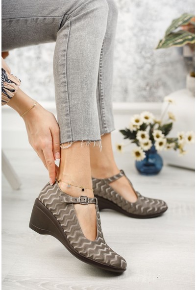 Jomoti Dolgu Taban Direkli Platin Su Yolu Ayakkabı