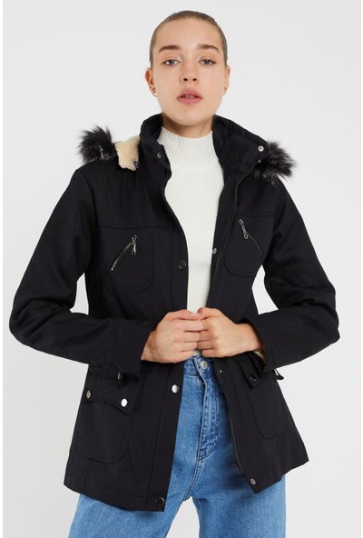 Jomoti Içi Yünlü Orta Boy Kaban