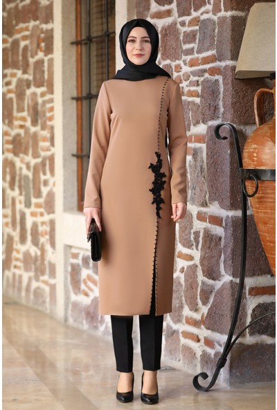 Elben Kadın Tesettür Hera Tunik & Pantolon Ikili Takım - Camel Elben Kadın Tesettür Hera Tunik & Pantolon Ikili Takım - Camel