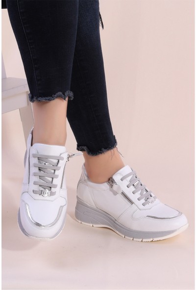 Mammamia 22YA-300C Kadın Dolgu Topuk Ayakkabı Beyaz Mammamia 22YA-300C Kadın Dolgu Topuk Ayakkabı Beyaz