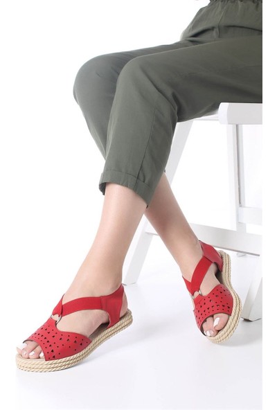 Chie Collection Akis Kırmızı Cilt Sandalet