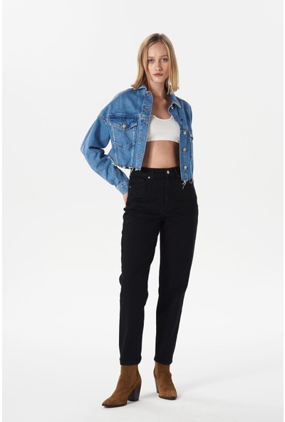 Cross Jeans Ariana Siyah Yüksek Bel Mom Fit Fermuarlı Jean Pantolon C 4525-077
