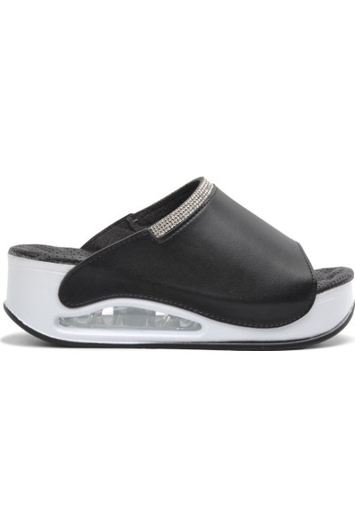 Pierre Cardin PC-3360 Siyah Kadın Dolgu Topuk Terlik Pierre Cardin PC-3360 Siyah Kadın Dolgu Topuk Terlik