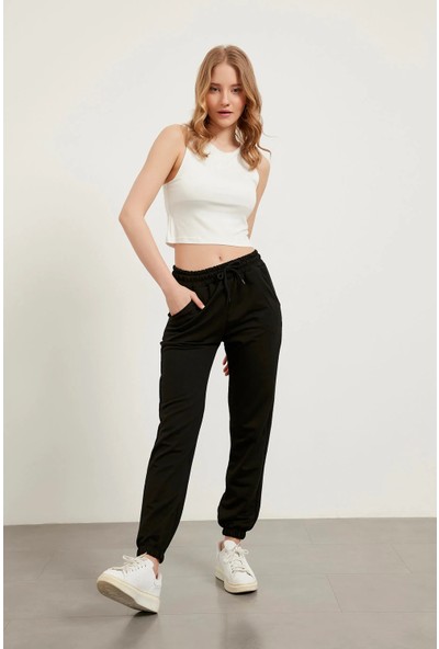 Armalıfe 239 Bel Paça Lastikli Bayan Eşofman Altı Armalıfe 239 Bel Paça Lastikli Bayan Eşofman Altı