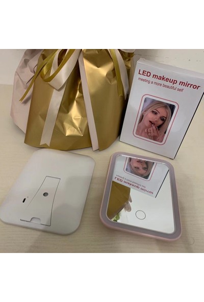 Bilsev Pazarlama Dokunmatik LED Işıklı USB Şarjlı Masa Üstü Makyaj Aynası LED-M007 Bilsev Pazarlama Dokunmatik LED Işıklı USB Şarjlı Masa Üstü Makyaj Aynası LED-M007
