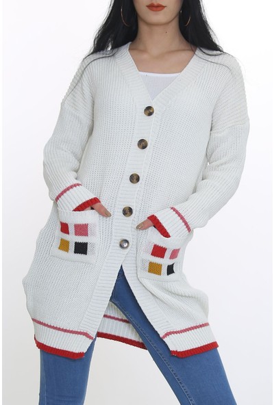 MT Düğmeli Cepli Hırka Beyaz - 8638.1319. MT Düğmeli Cepli Hırka Beyaz - 8638.1319.