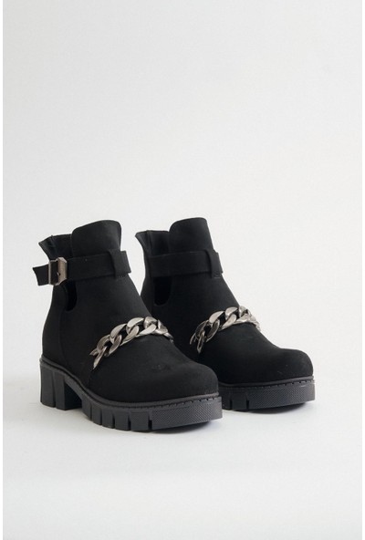 Long Shoes Bayan Siyah Cand Süet Zincir Detaylı Bilekten Tokalı Yarım Bot