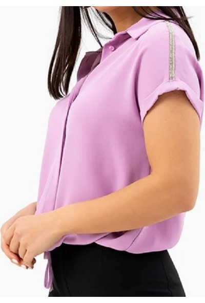 The Happy Shopping Centre Gömlek Yaka Taşlı Bluz The Happy Shopping Centre Gömlek Yaka Taşlı Bluz