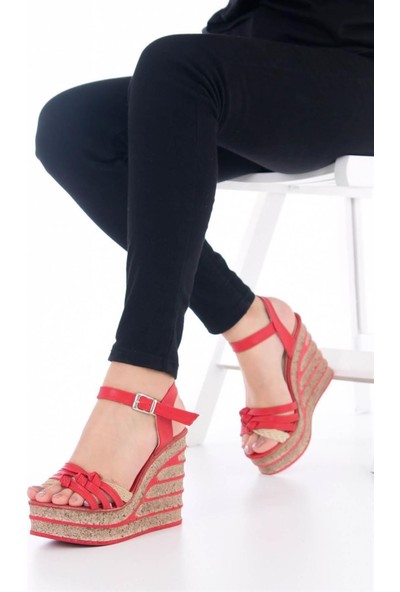 Günkar Kırmızı Cilt Dolgu Topuk Ayakkabı