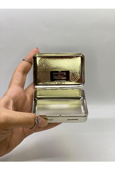 Alcan Paslanmaz Çelik Tütün Tabakası Küçük Çanta Boyu Tütün Tabakası Alcan Paslanmaz Çelik Tütün Tabakası Küçük Çanta Boyu Tütün Tabakası