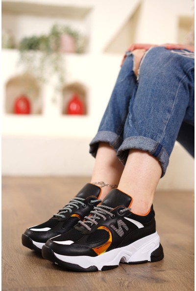 Hangar Kadın Tabanlı Siyah Spor Ayakkabı
