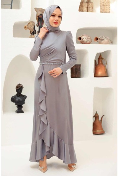 Neva Style Tesettürlü Abiye Elbise - Volanlı Gri Tesettür Abiye Elbise 3381GR Neva Style Tesettürlü Abiye Elbise - Volanlı Gri Tesettür Abiye Elbise 3381GR