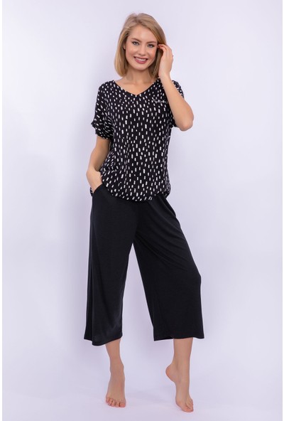 Pierre Cardin Siyah Kadın Poplin Kapri Takım