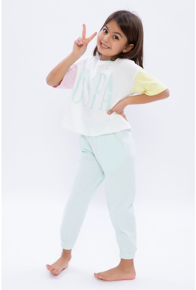 U.S. Polo Assn. Krem Kız Çocuk Bol Kesim Eşofman Takımı U.S. Polo Assn. Krem Kız Çocuk Bol Kesim Eşofman Takımı