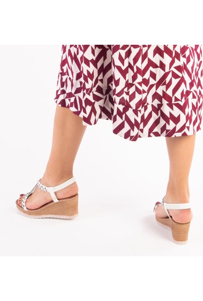 Dolgu Topuk Kadın Sandalet 1051