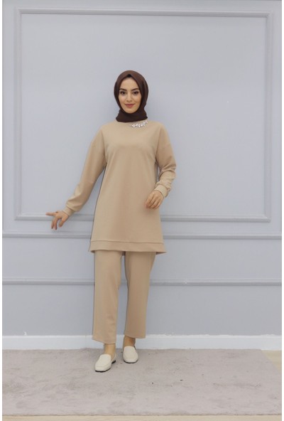 Yaka Detay Ikili Takım