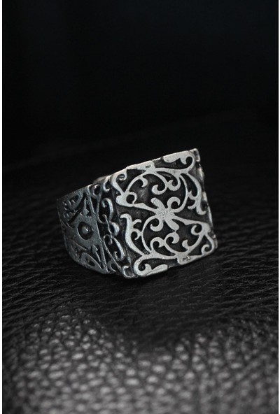 Clariss Ayarlanabilir Motif Figürlü Erkek Yüzük