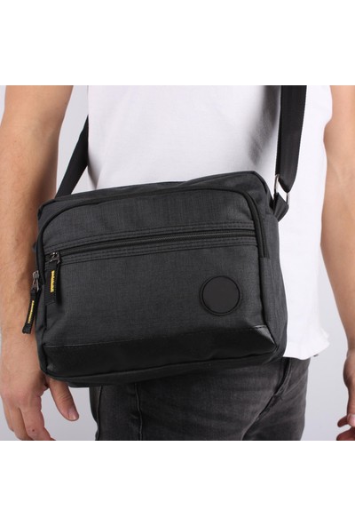 Bagacar Np Yatay Erkek Postacı Çantası Siyah Bagacar Np Yatay Erkek Postacı Çantası Siyah