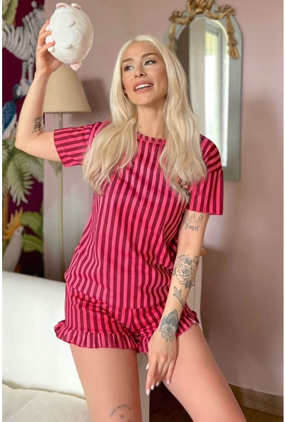 Pijama Evi Bordo Çizgili Baskılı Şortlu Kadın Pijama Takımı