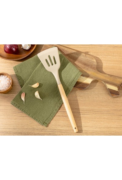 Liana Silikon Delıklı Spatula 32 cm Bej