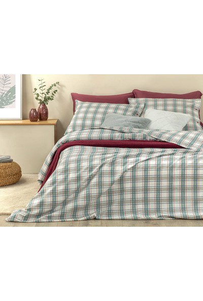 English Home Cozy Plaid Winter Soft King Size Nevresim Takımı 240X220 cm Yeşil English Home Cozy Plaid Winter Soft King Size Nevresim Takımı 240X220 cm Yeşil