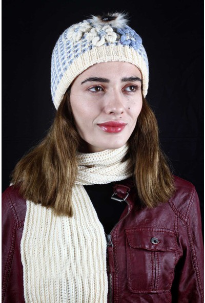 Beoje Bej Kadın Kadın Atkı Bere Takımı Çiçek Işlemeli Tasarım Beoje Bej Kadın Kadın Atkı Bere Takımı Çiçek Işlemeli Tasarım