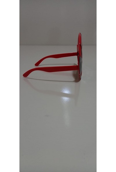 Dzc Kuzenler Avm Spiderman Figürlü Çocuk Güneş Gözlüğü Çerçeve Genişliği 14 cm Dzc Kuzenler Avm Spiderman Figürlü Çocuk Güneş Gözlüğü Çerçeve Genişliği 14 cm