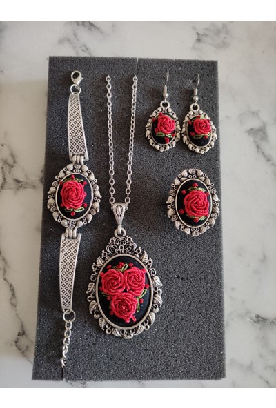 Adil Store Brezilya Nakış Işlemeli ( Rokoko ) Kolye Set Adil Store Brezilya Nakış Işlemeli ( Rokoko ) Kolye Set