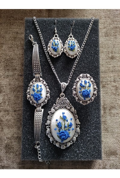 Adil Store Brezilya Nakış Işlemeli ( Rokoko ) Kolye Set Adil Store Brezilya Nakış Işlemeli ( Rokoko ) Kolye Set