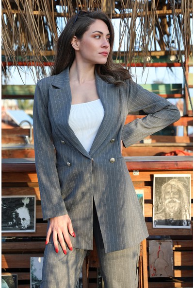VprModa Omuzları Vatkalı Çizgili Kadın Blazer Ceket VprModa Omuzları Vatkalı Çizgili Kadın Blazer Ceket