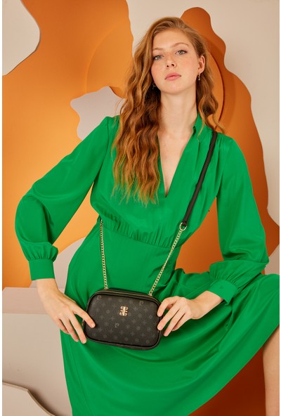 Pierre Cardin Siyah Monogram Kadın Çapraz Çanta 05PO22Y1563-MN S Pierre Cardin Siyah Monogram Kadın Çapraz Çanta 05PO22Y1563-MN S