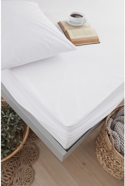 Vessino Home Micro Su Sıvı Geçirmez Alez Fitted Full Kenar Terletmeyen Tek ve Çift Kişilik Beyaz Yatak Koruyucu Vessino Home Micro Su Sıvı Geçirmez Alez Fitted Full Kenar Terletmeyen Tek ve Çift Kişilik Beyaz Yatak Koruyucu