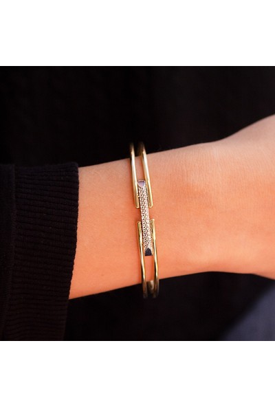 Myra Gold Ortası Taşlı Altın Kelepçe