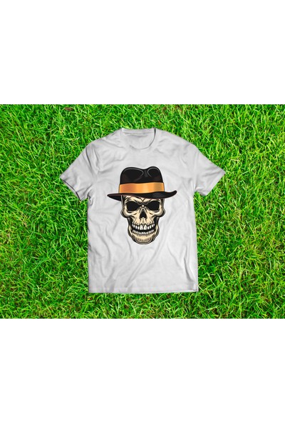Muti Copy Şapkalı Kuru Kafa Beyaz T-Shirt