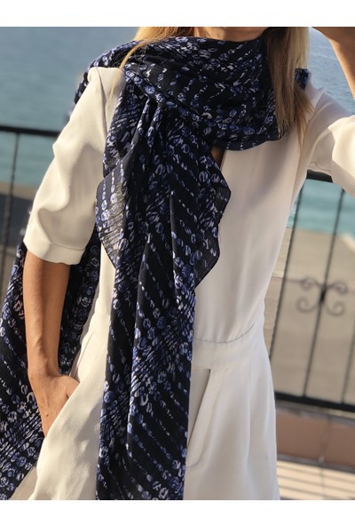 Whoknows ¿ Lacivert Desenli Vıola Şal Kadın Whoknows ¿ Lacivert Desenli Vıola Şal Kadın