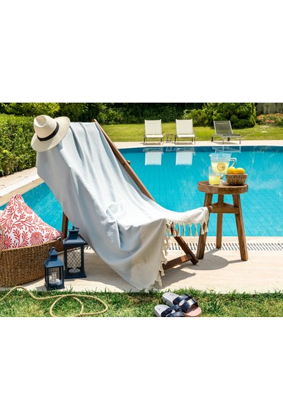 Madame Coco Marguertie Armürlü Peştemal - Ekru / Mavi - 90X170 cm Madame Coco Marguertie Armürlü Peştemal - Ekru / Mavi - 90X170 cm