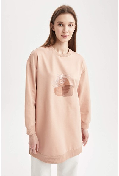 DeFacto Relax Fit Baskılı İnce Sweatshirt Kumaşı Sweatshirt Tunik X4736AZ21WN DeFacto Relax Fit Baskılı İnce Sweatshirt Kumaşı Sweatshirt Tunik X4736AZ21WN