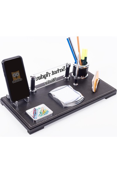 Ofistike Kişiye Özel Madrid Masa Isimliği Ofis Masaüstü Isimlik Seti Ofistike Kişiye Özel Madrid Masa Isimliği Ofis Masaüstü Isimlik Seti