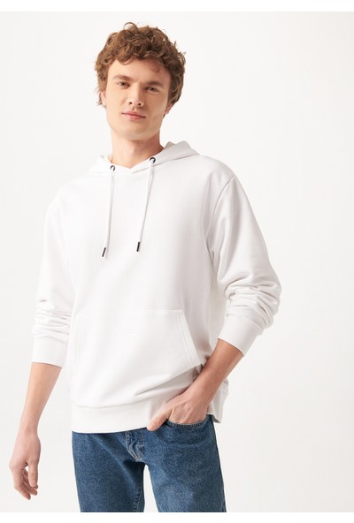 Mavi Erkek Kapüşonlu Beyaz Sweatshirt 0610099-620 Mavi Erkek Kapüşonlu Beyaz Sweatshirt 0610099-620